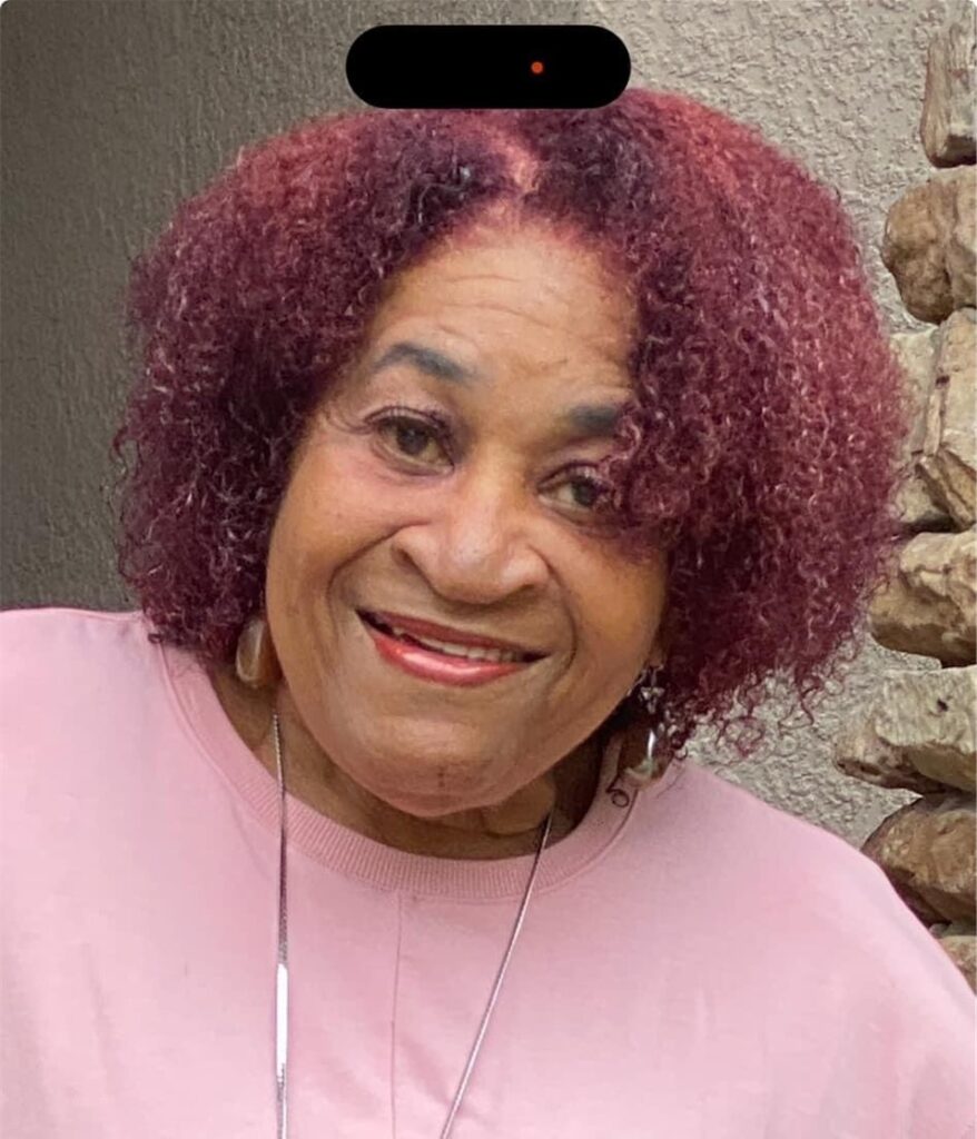 Saundra Coller – Mitchell’s Funeral Home