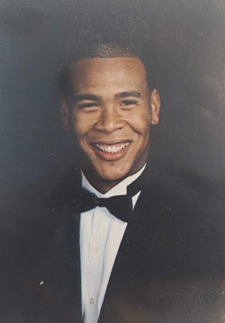 Michael Robinson – Mitchell’s Funeral Home