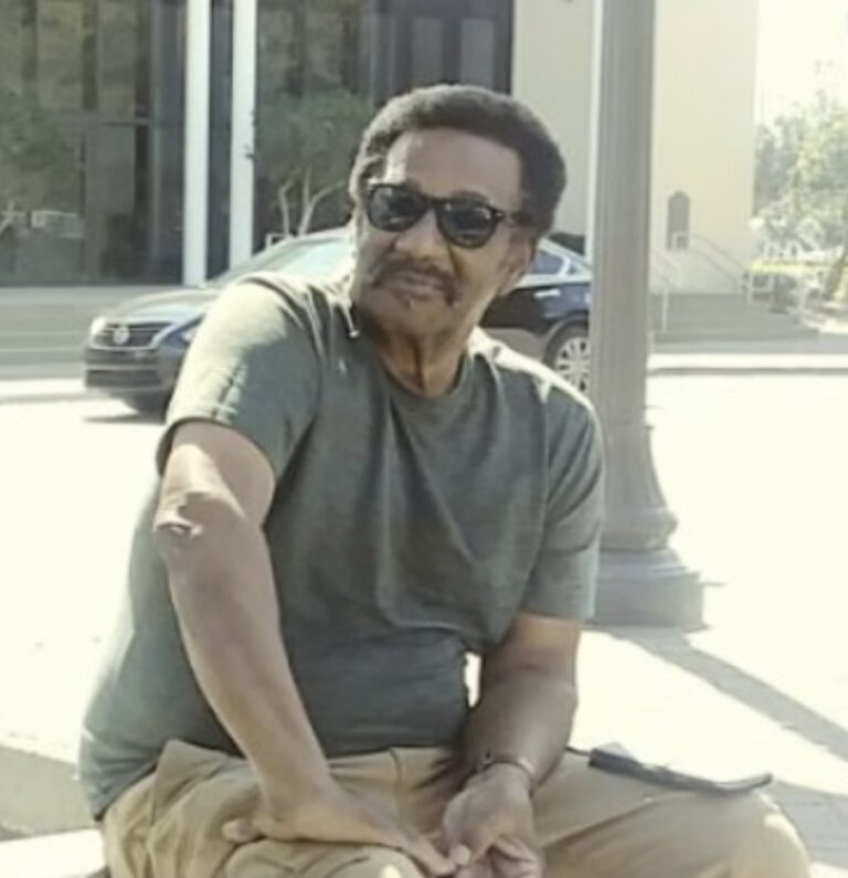 Lee Reginald McKinney, Jr. – Mitchell’s Funeral Home