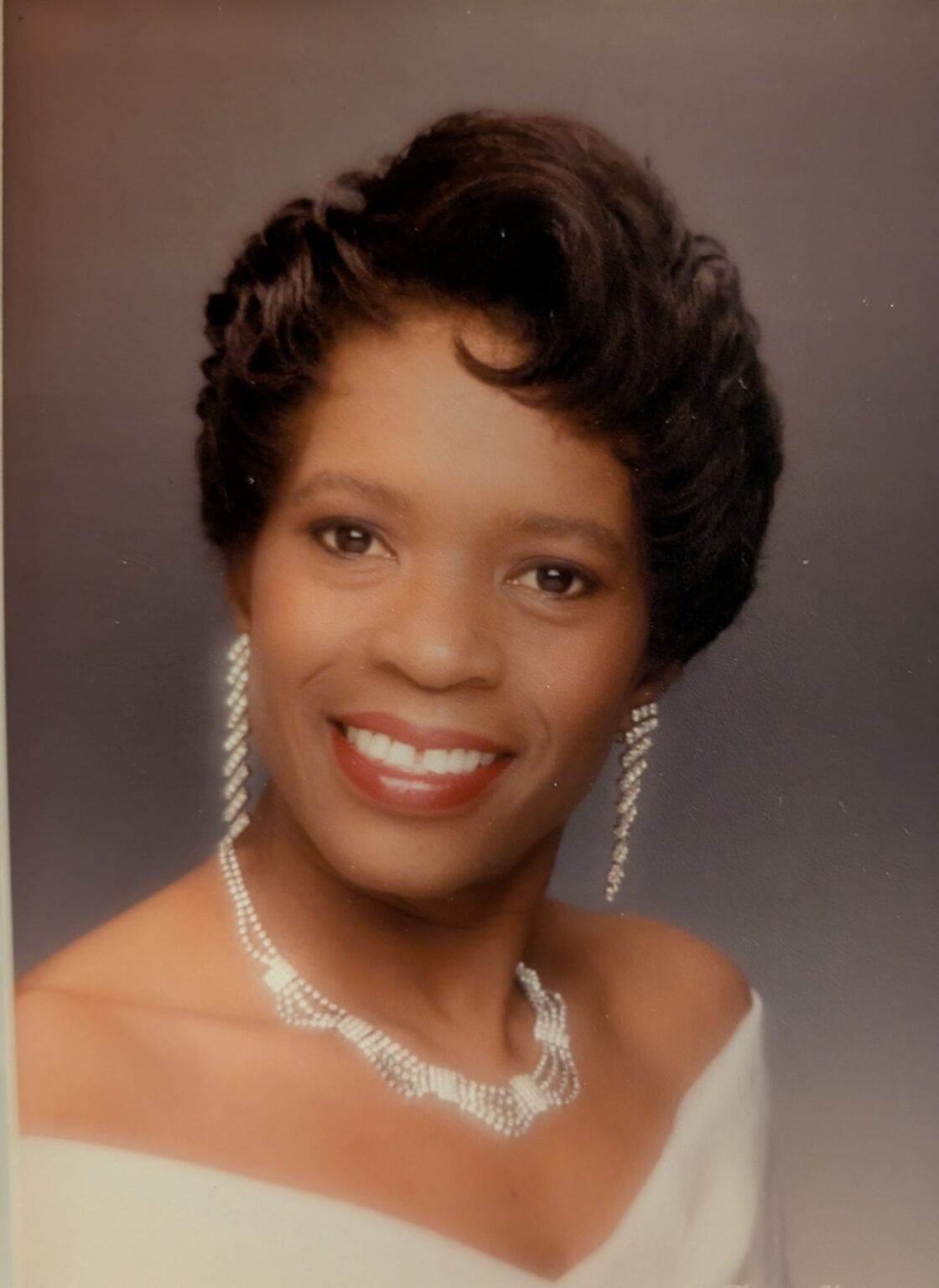 Bonnie Pearl Strong – Mitchell’s Funeral Home